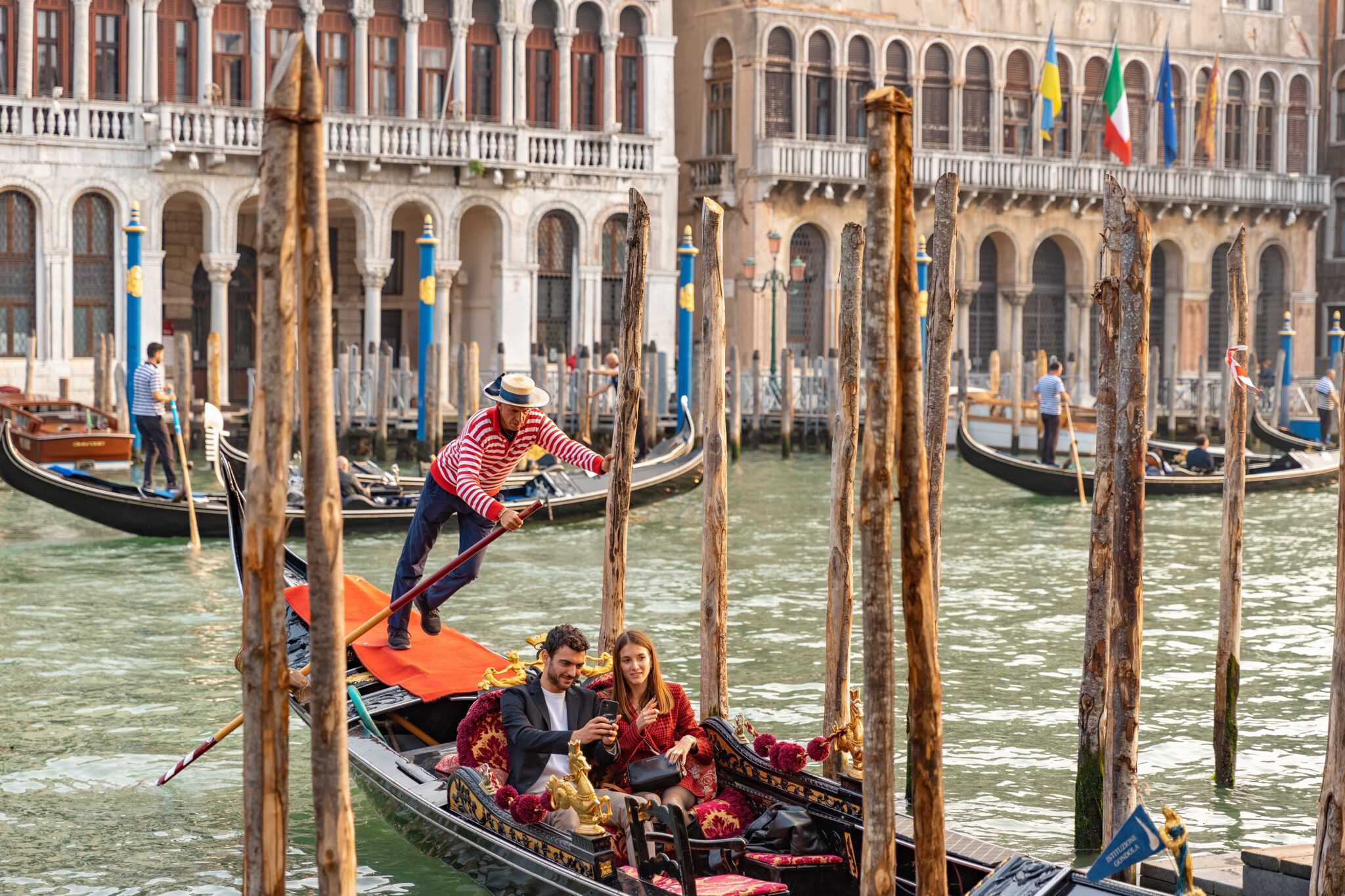 Venice Gondola Ride Along Grand Canal & Hidden Corners | Walks in Europe